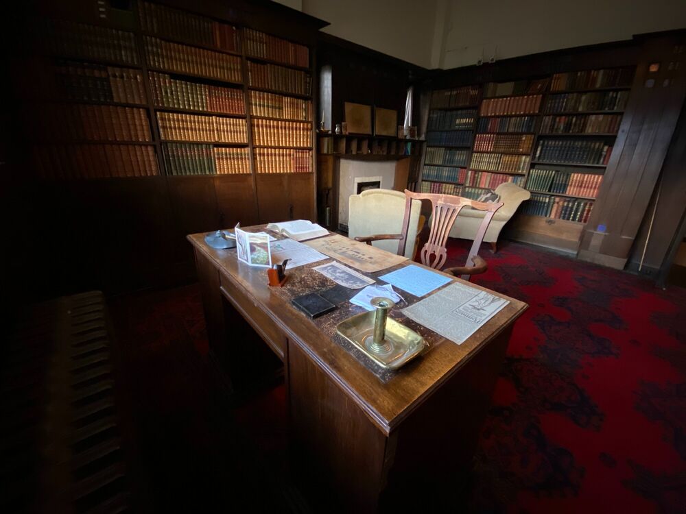 The Hill House: the library | National Trust for Scotland