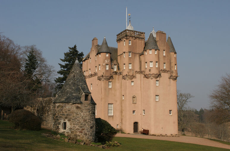 Craigievar Castle | National Trust for Scotland