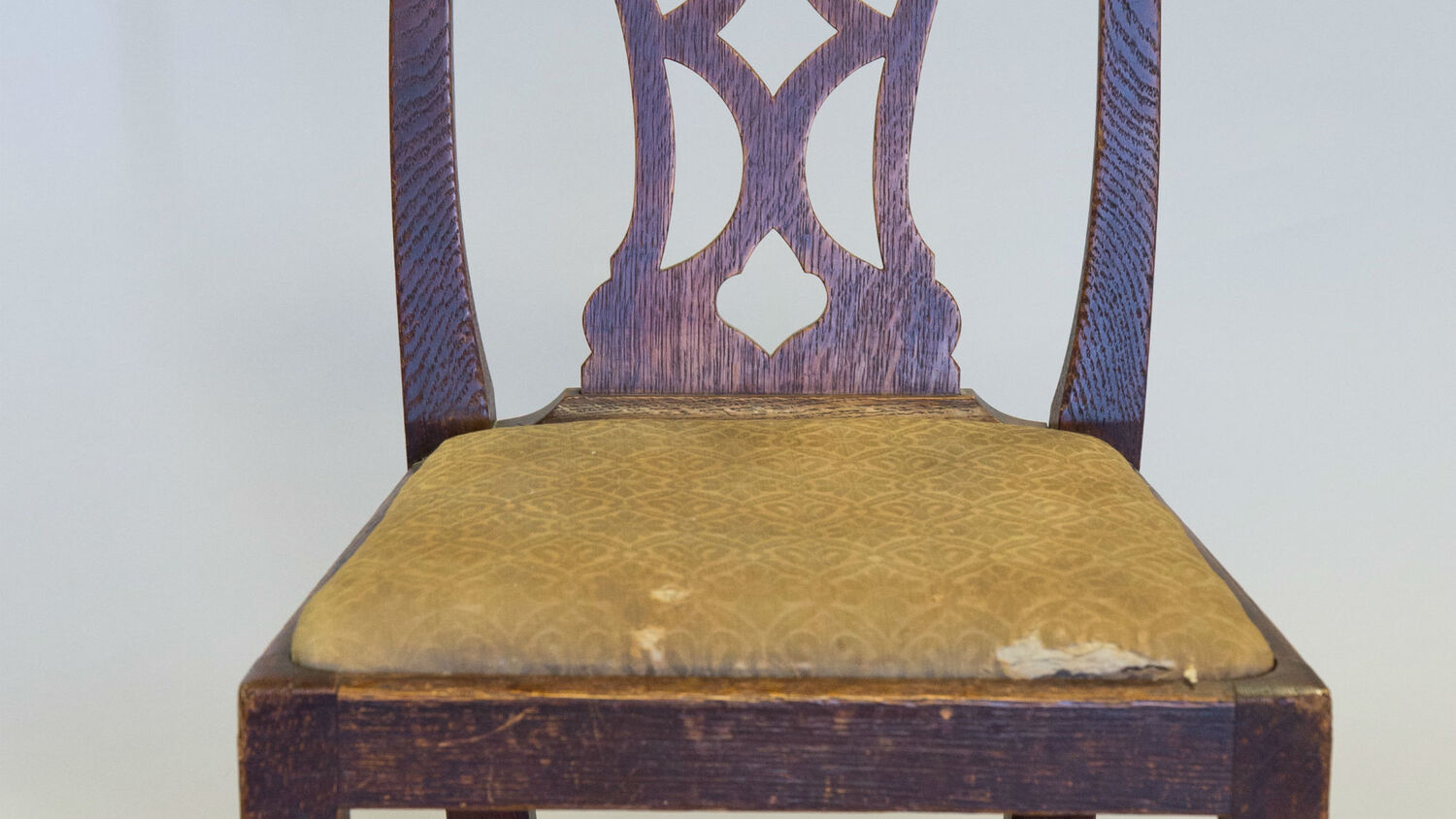 Gossiping at Kellie | National Trust for Scotland