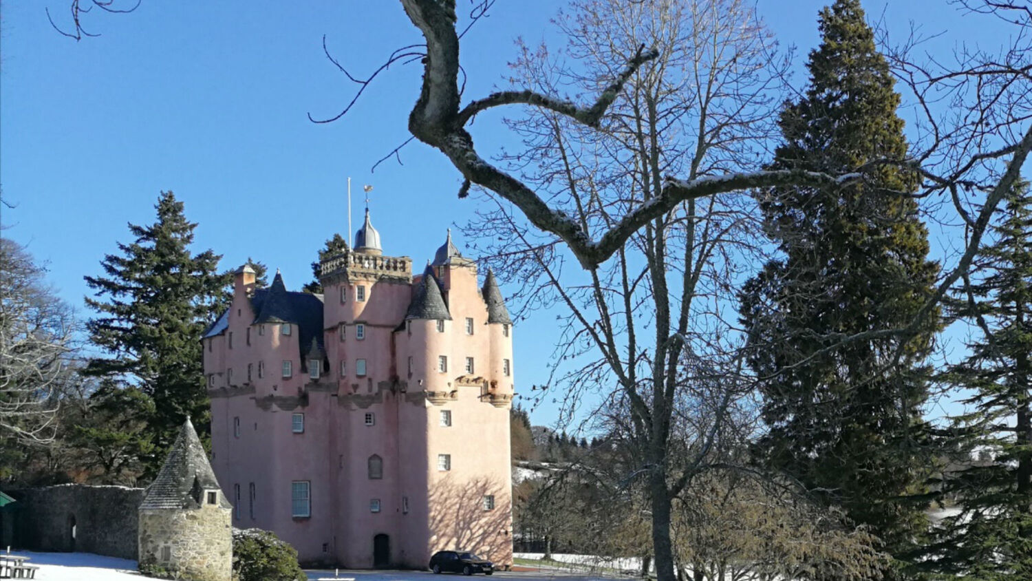 Opening the door at Craigievar Castle | National Trust for Scotland