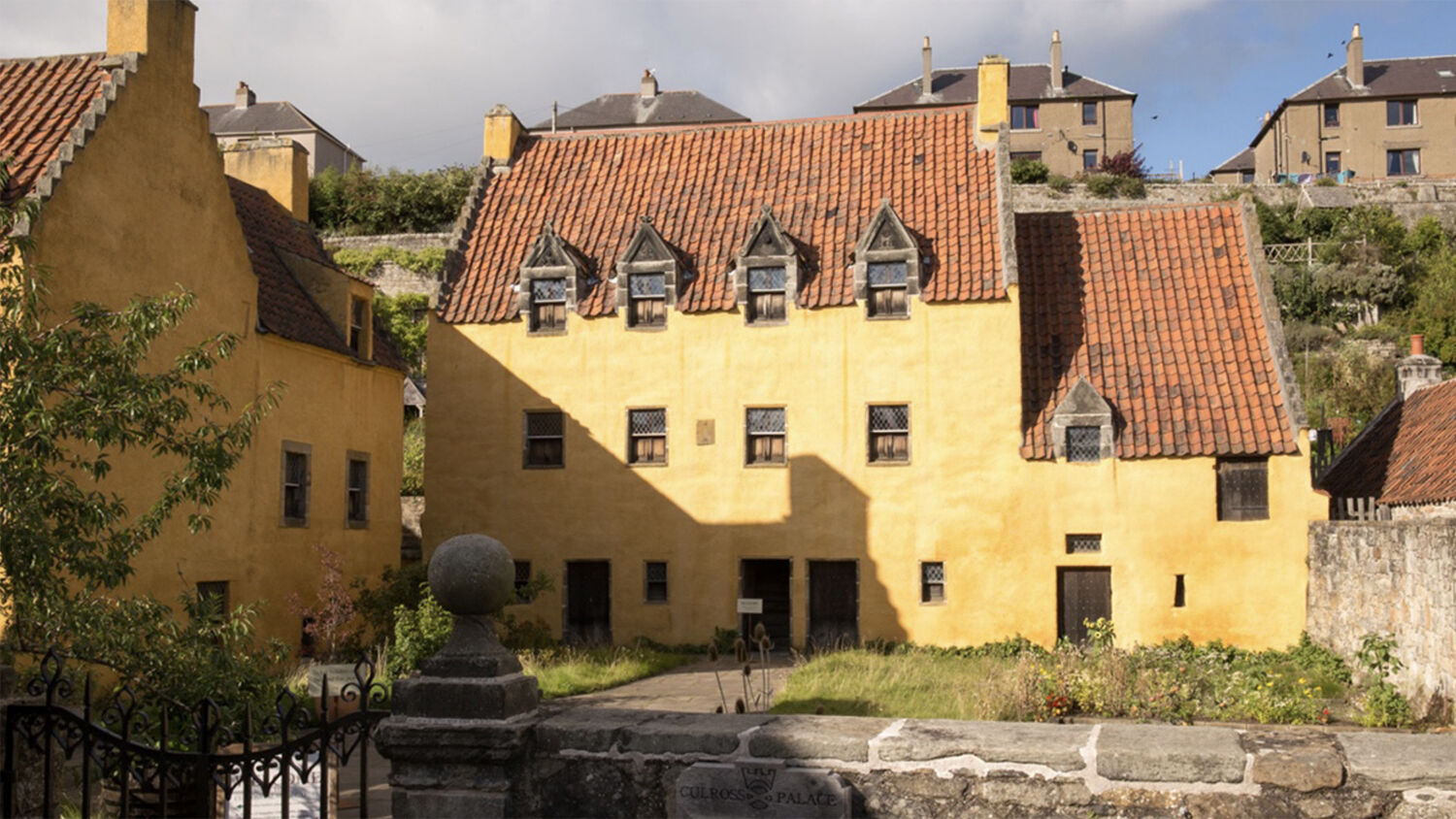 Palm trees and goddesses at Culross… | National Trust for Scotland